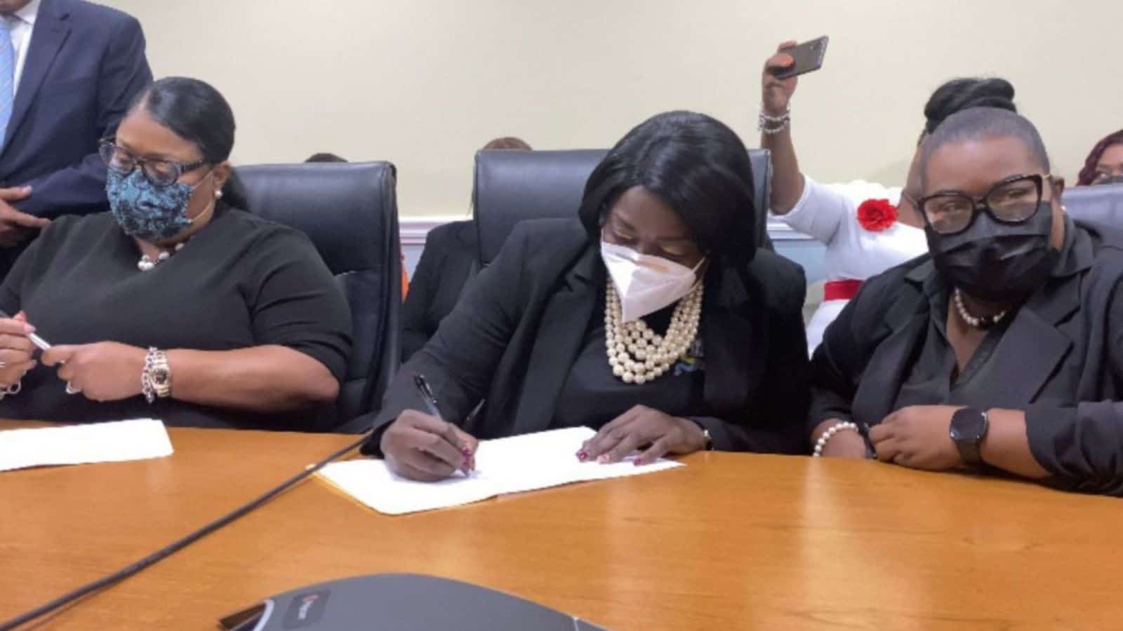 Nurses Union Signs Industrial Agreement - Our News