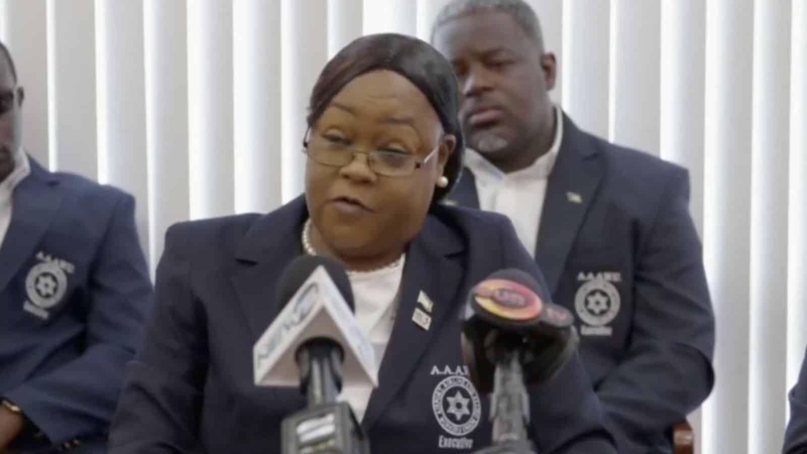 AAWU, Bahamasair Sign $2.2m Industrial Agreement - Our News