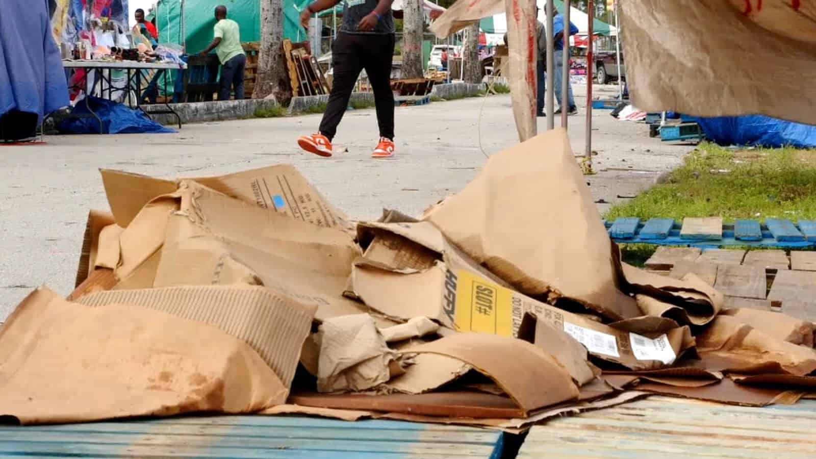 R.M. Bailey Park Vendors Want Better Garbage Collection - Our News