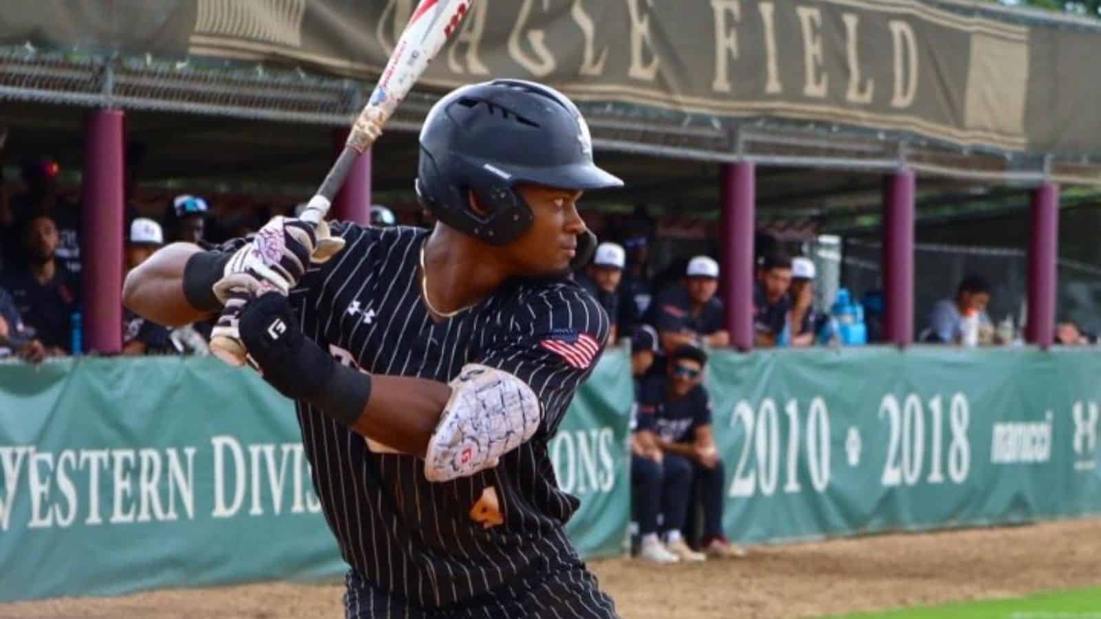 Daalen Adderley to Enter Transfer Portal - Our News