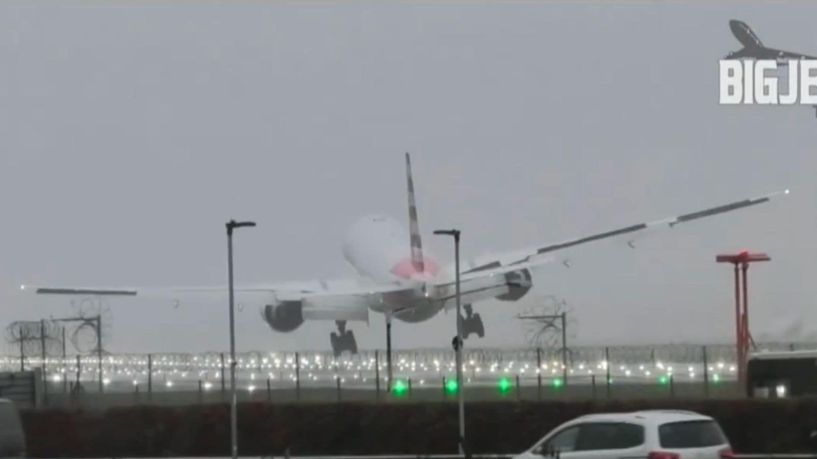 Bumpy Landing For Plane At London Airport - Our News