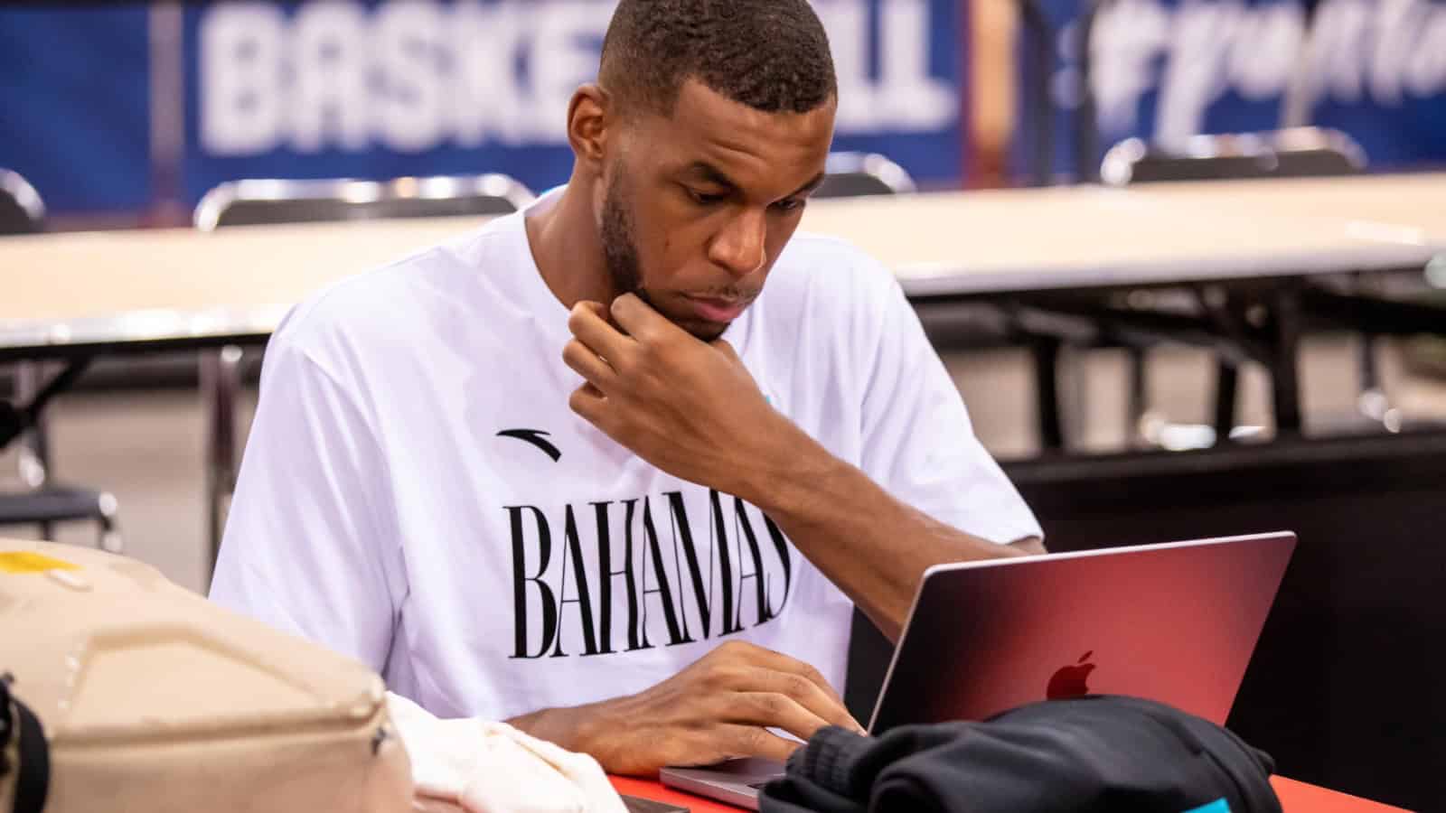 Willis Mackey Jr. Takes Up Assistant Coaching Job - Our News