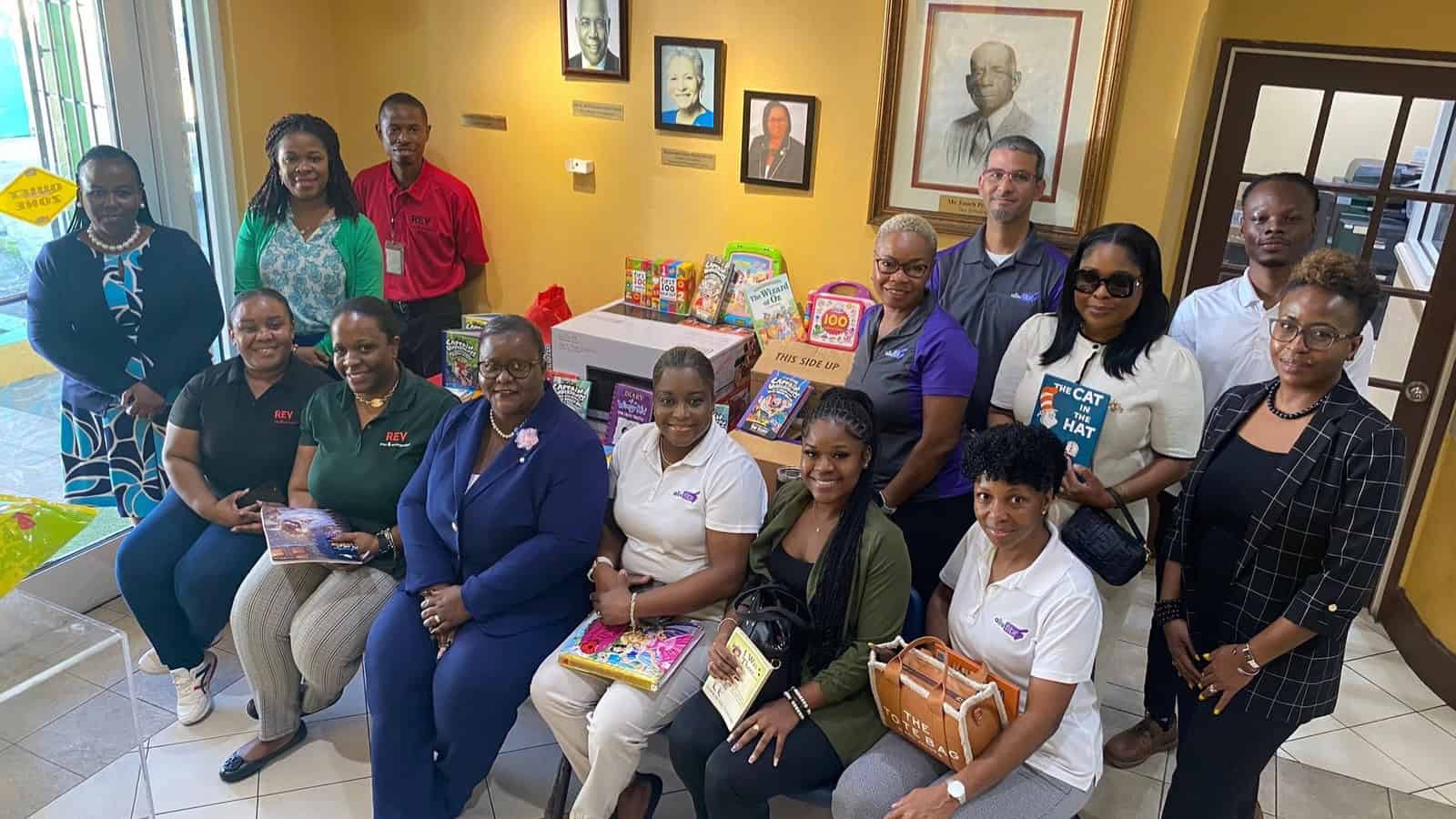 Cable Bahamas Tech and Engineering Team Up To Read to Students - Our News